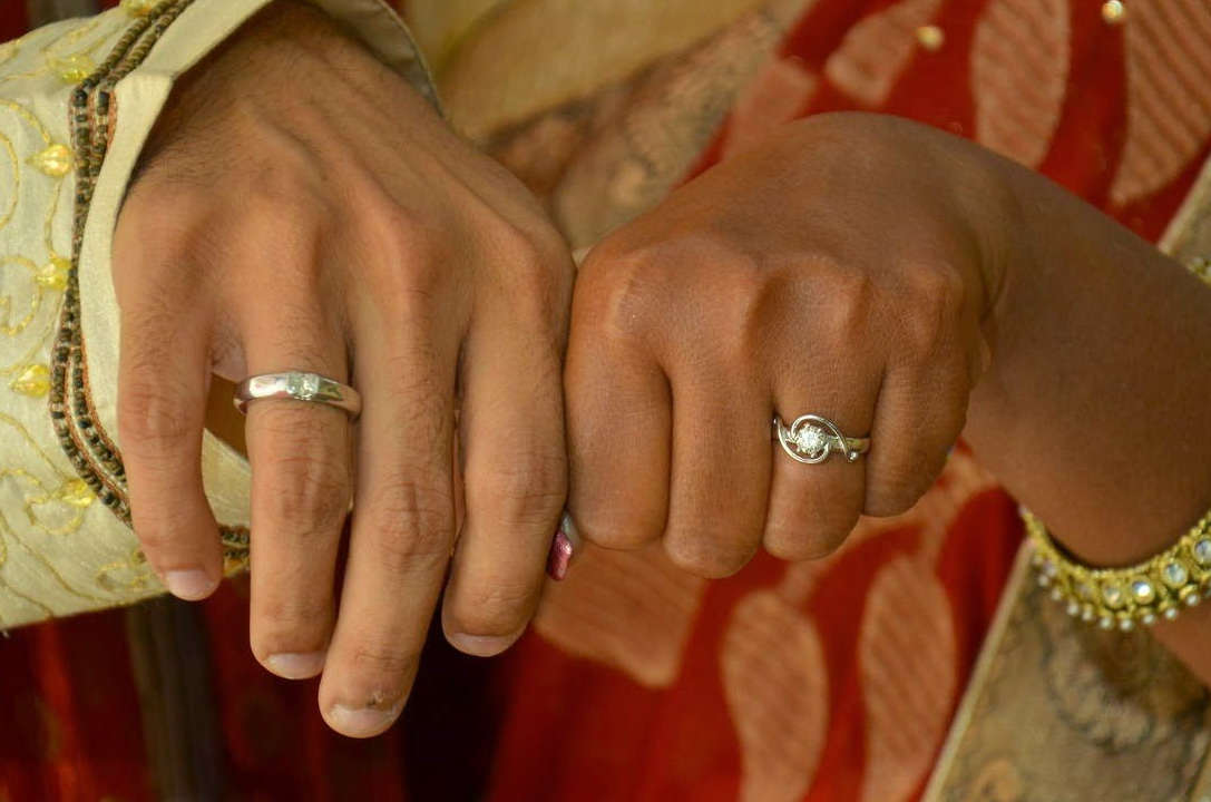 Visit to a diamond cutting factory at Surat, Gujarat | India 360